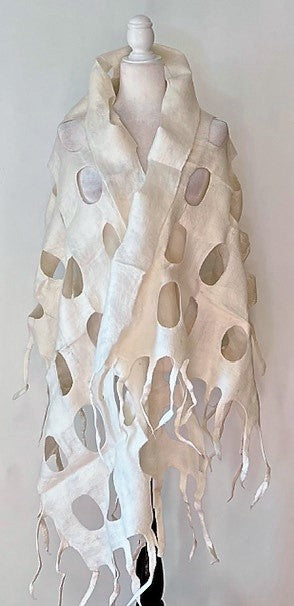 Runway Worthy, Add This Dramatic Artisan Ring Shawl To Your Basics ...